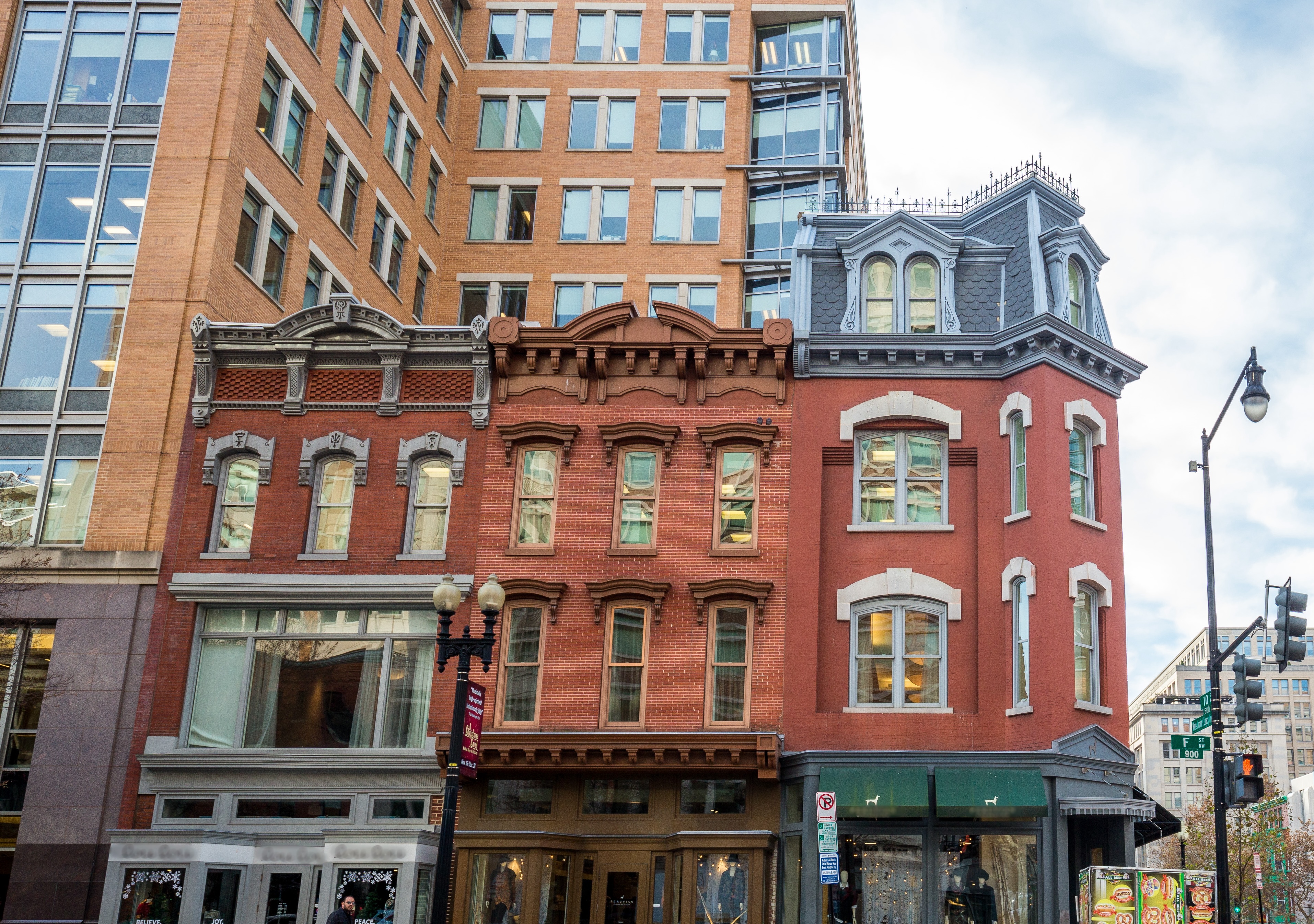 Christine MacDonald | Pulitzer Center